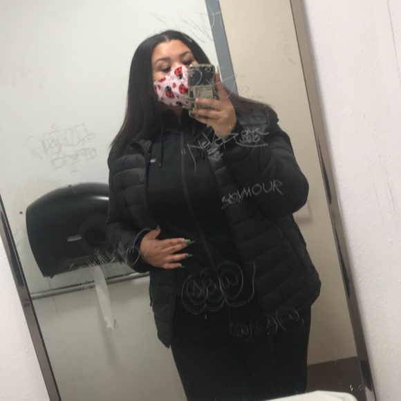 Mai-lea's Closet (@sarahsweety) | Poshmark